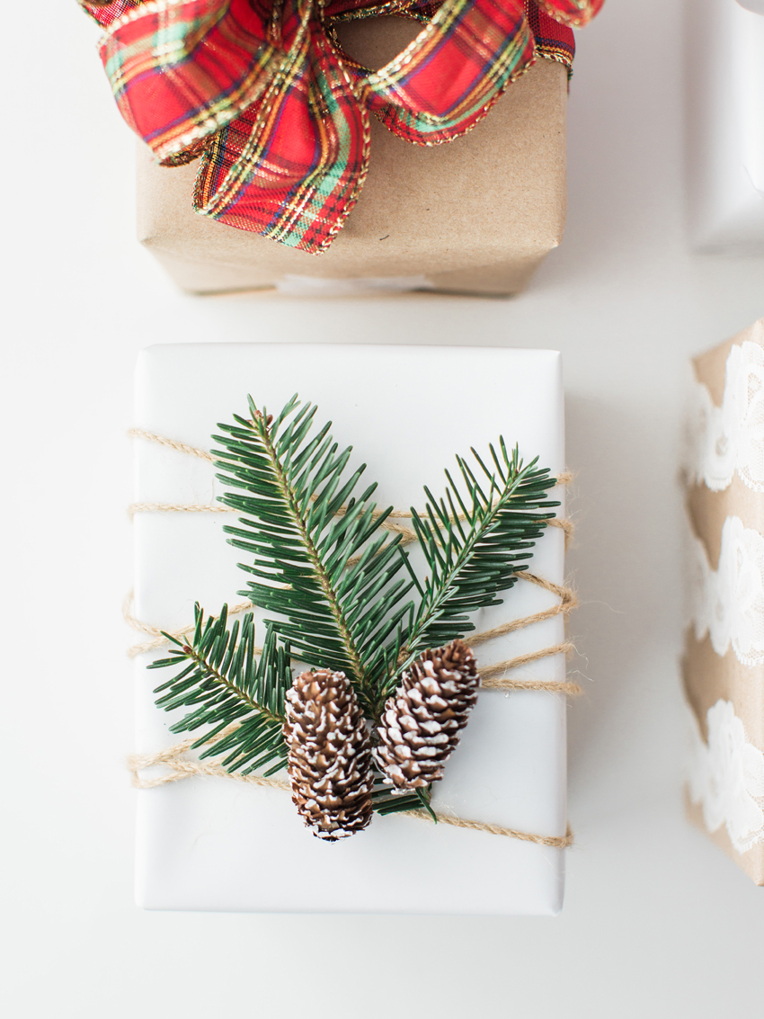 12 Gorgeous Ways to Wrap Your Gifts :: Rhiannon Bosse