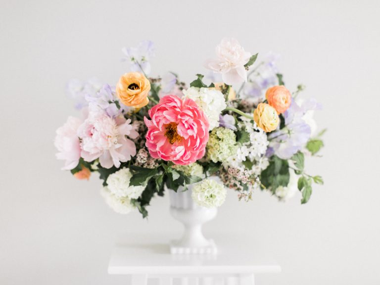 4 Tips and Tricks to Organic Floral Design :: Rhiannon Bosse